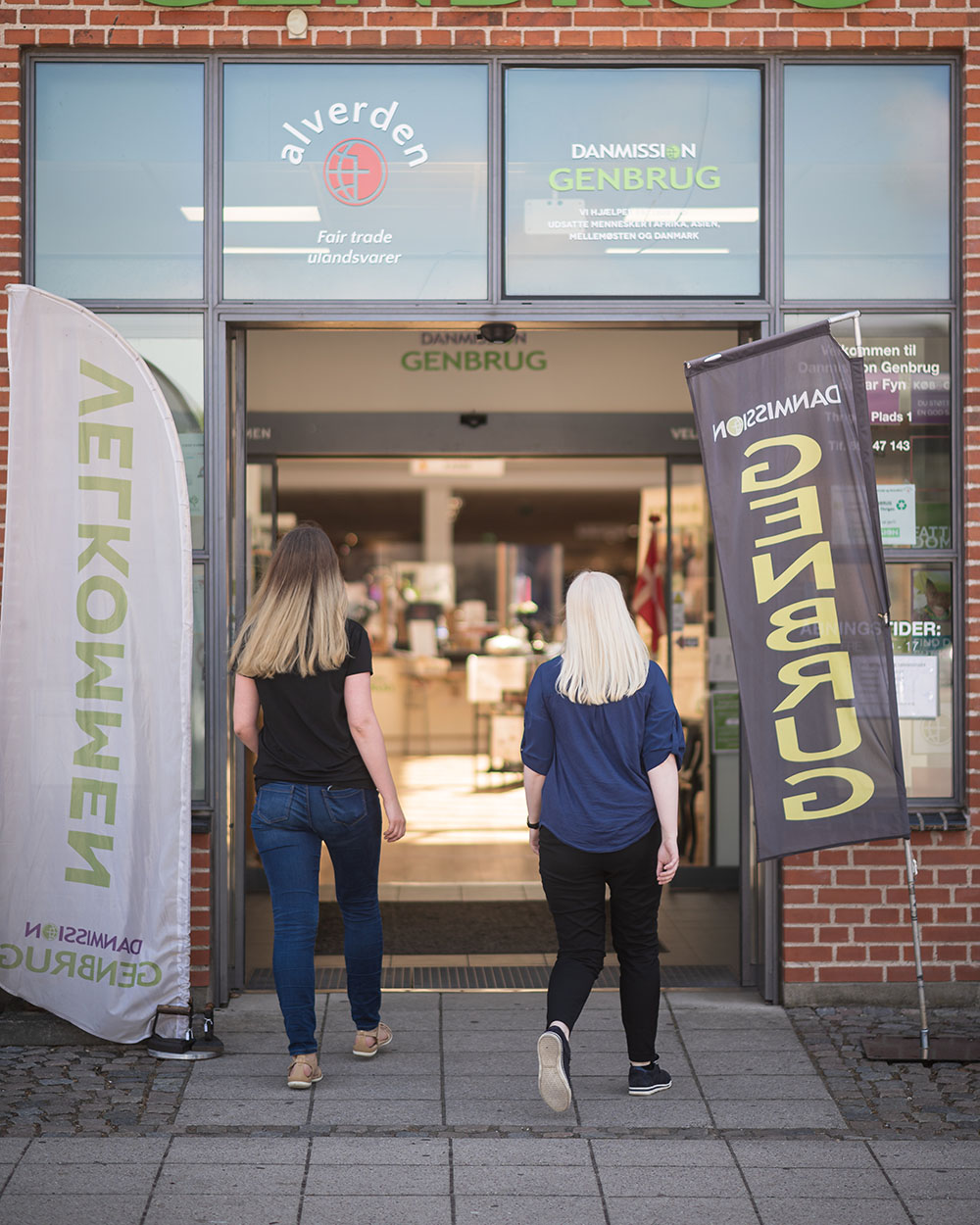 Kig forbi din nærmeste Danmission genbrugsbutik